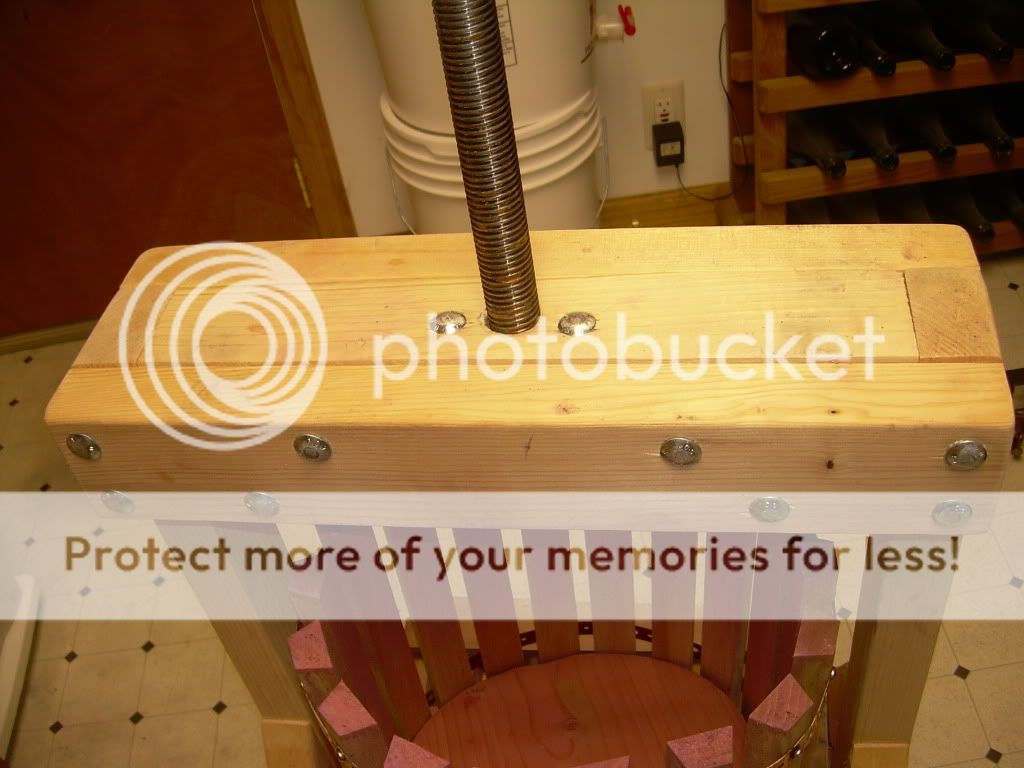 DIY fruit press | Homebrew Talk - Beer, Wine, Mead, & Cider Brewing ...